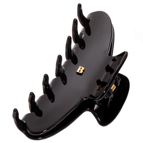 3 Easy Ways to Style Your Hair With a 90s Claw Clip (Yep, They’re Back!)