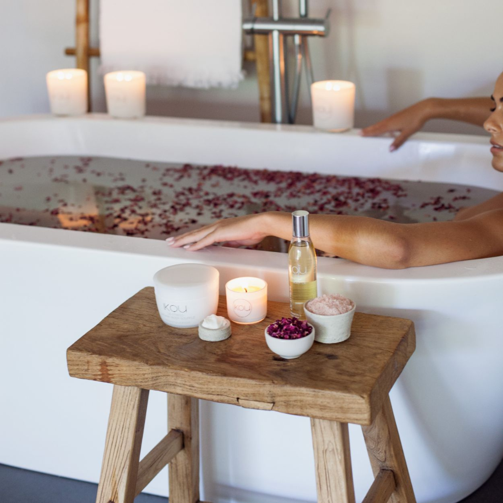 IKOU Tranquility Aromatherapy Bath Soak 850g Jar NZ | Adore Beauty