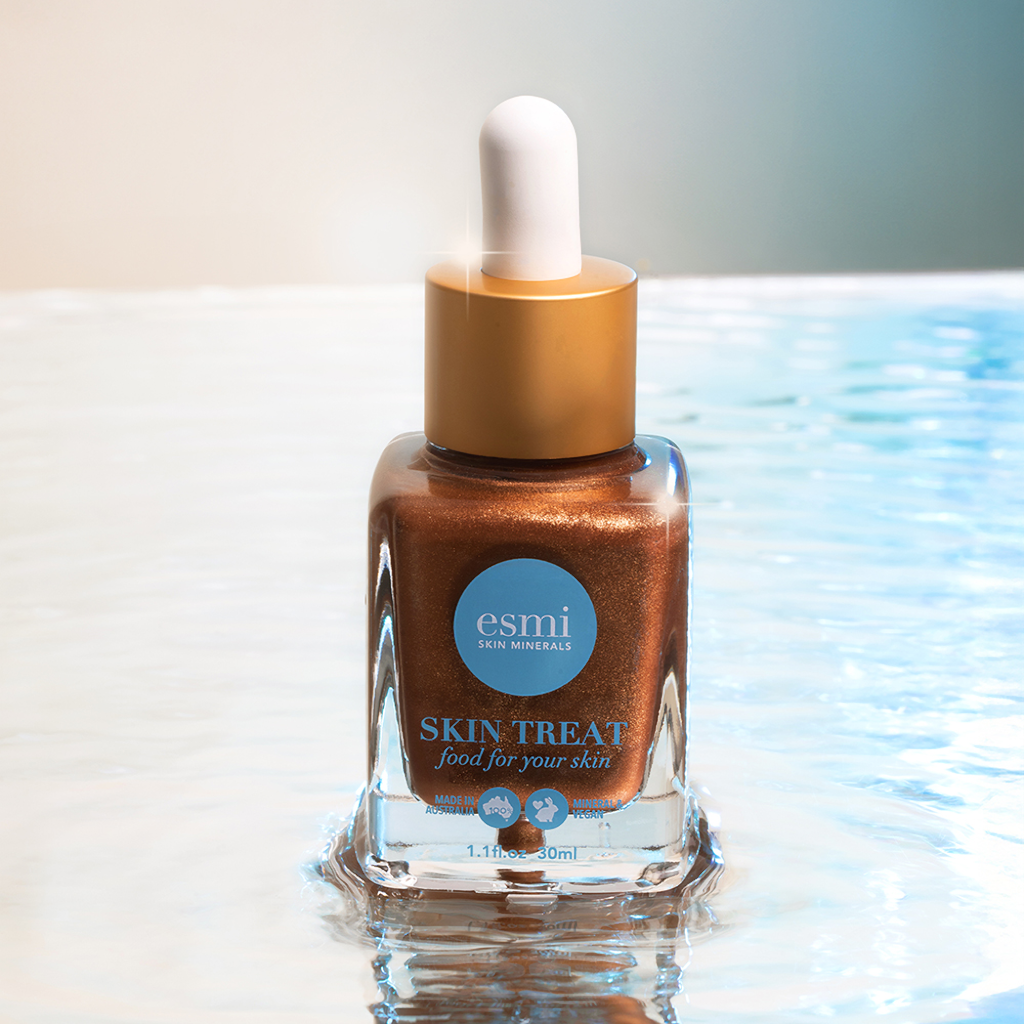 Esmi Skin Minerals Hyaluronic Glow Skin Treat Serum 30ml NZ | Adore Beauty